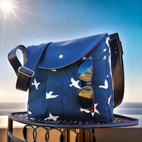 Cute Camera Bag - Etsy