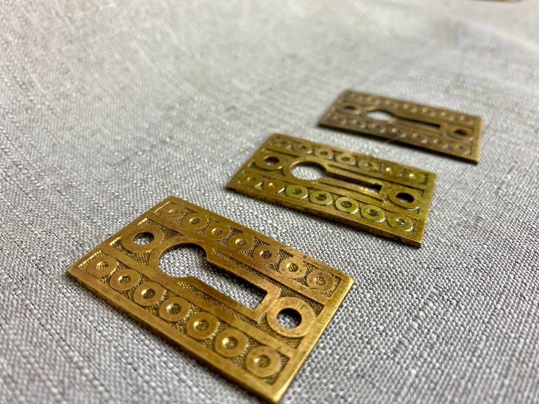 Set of 3 Antique 19th Century Keyhole Escutcheon Plate Cast - Etsy
