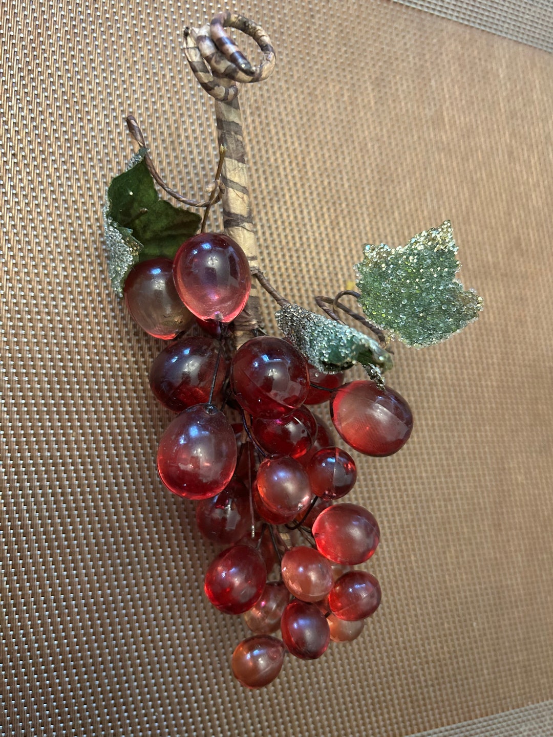 Vintage Lucite Acrylic Red Grapes Sugared Leaves Fruit Handcrafted ...