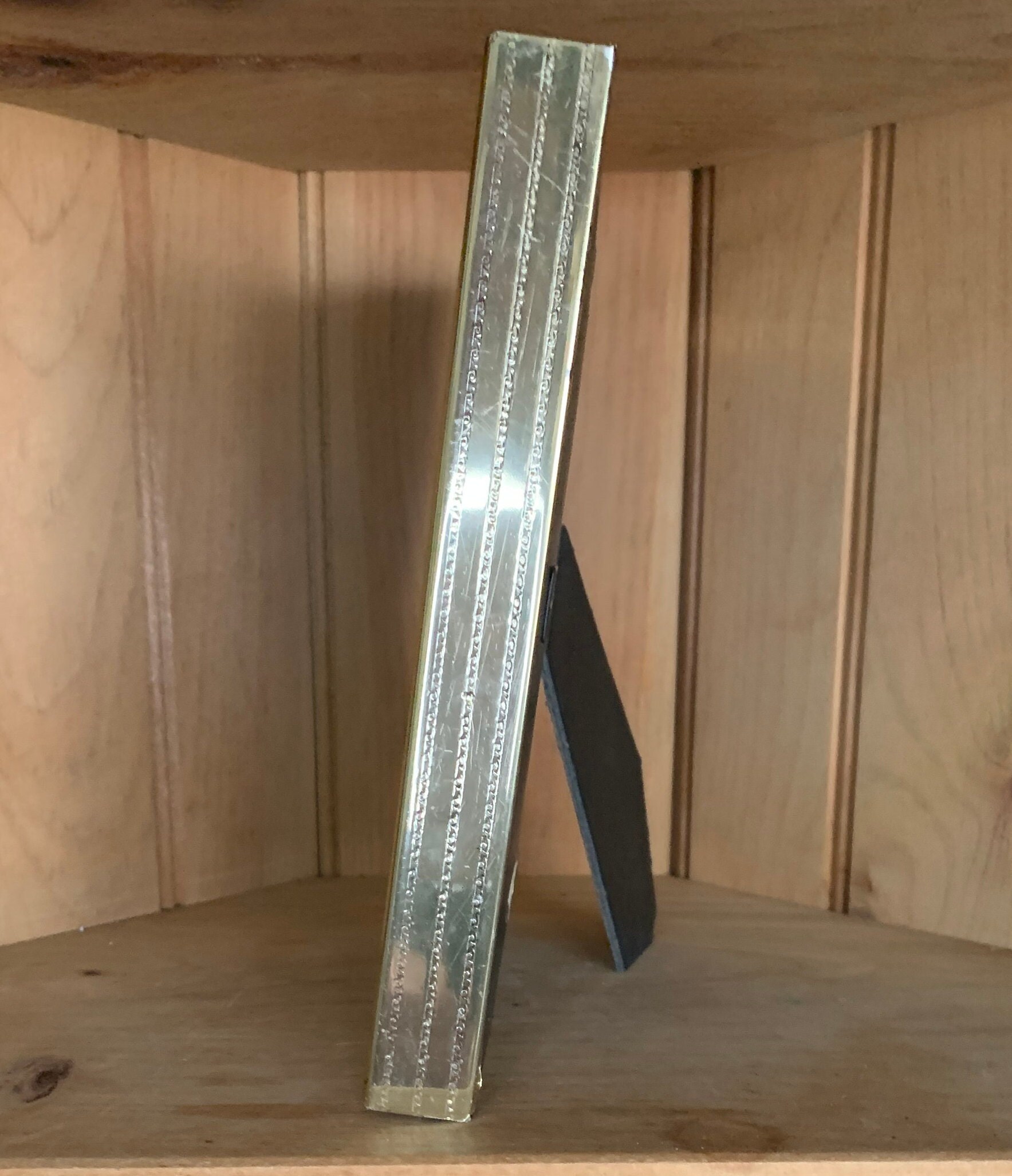 Vintage Dried Pressed Real Dogwood Flowers Gold Metal Shadowbox Frame ...