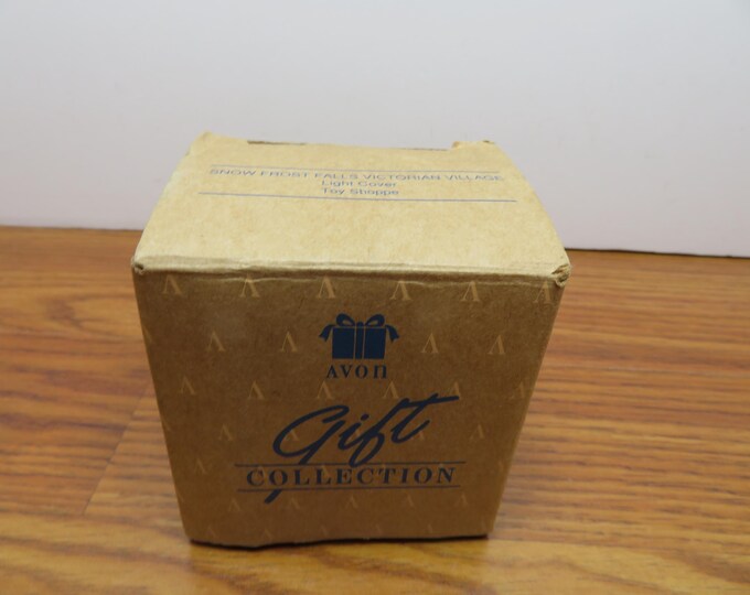 T 450 Vintage 1990 Avon Toy Shop Christmas Light Cover Ornament Brand ...