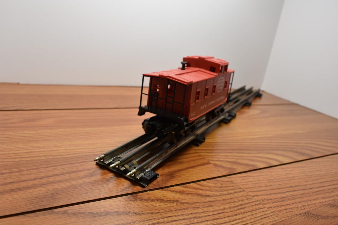 T 580 O/27 Lionel New York Central Caboose Well Weighted 1993 Brand New Old Stock - Etsy
