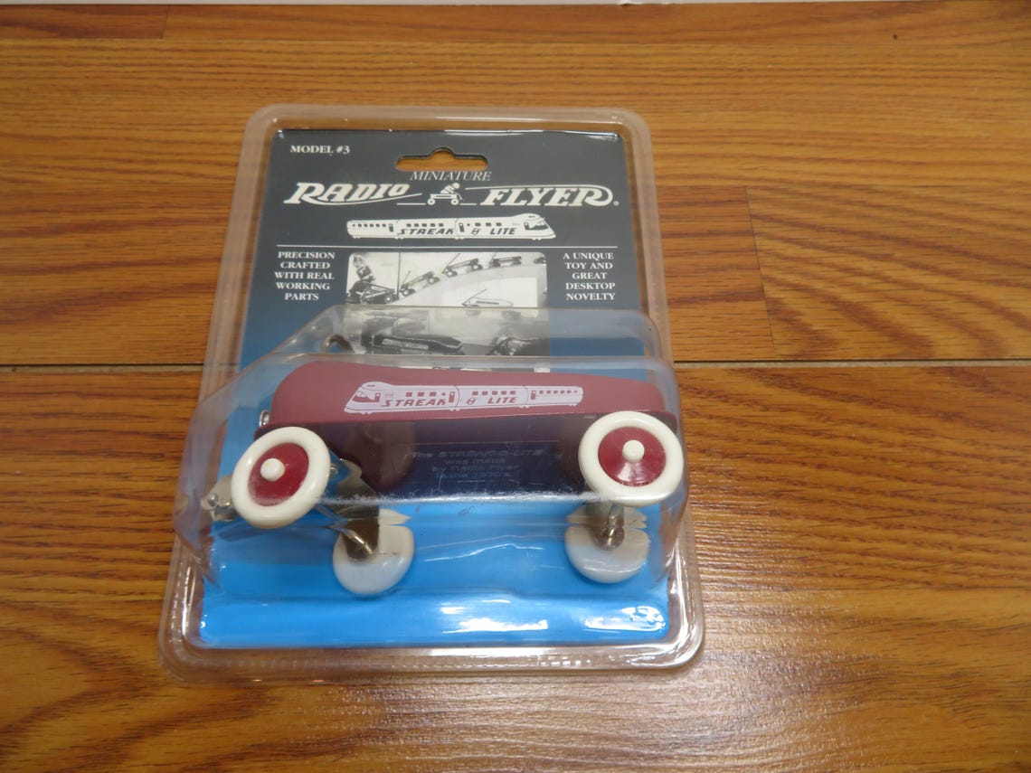 F 170 Vintage 1994 Radio Flyer Streak - O - Lite Metal Wagon Model # 3 ...