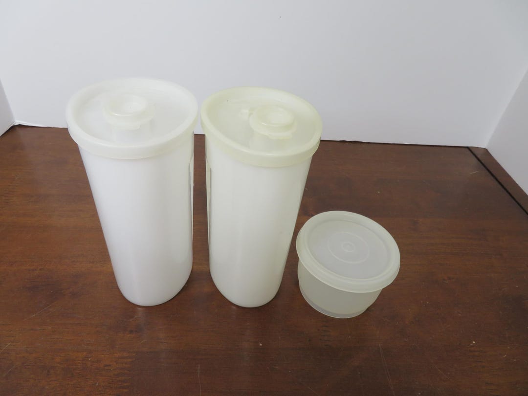 F 267 Vintage 1980 Tupperware Set of (2) Medium Pitchers and (1) Cup ...
