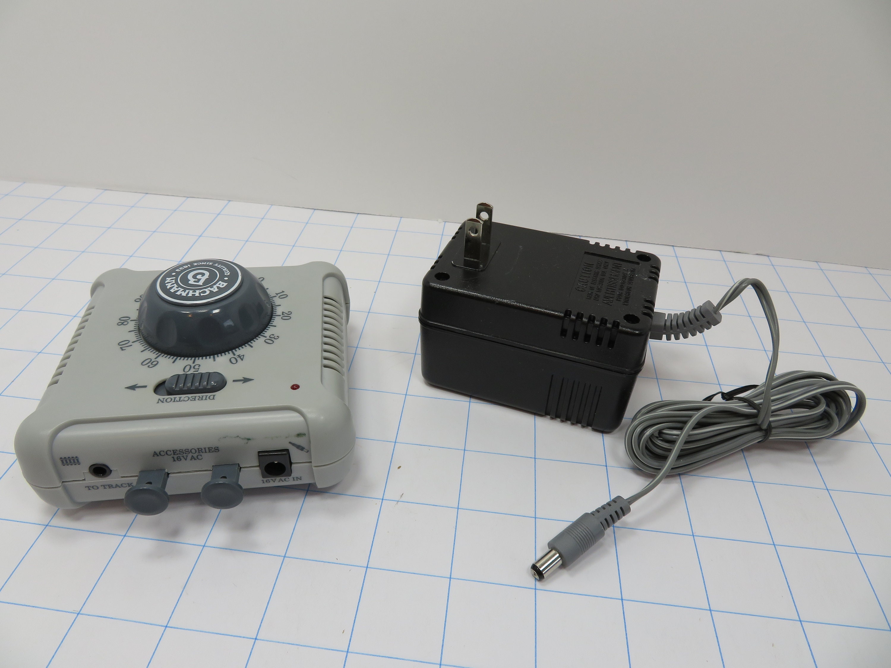 H 34 HO Bachmann Power Pack For EZ Track