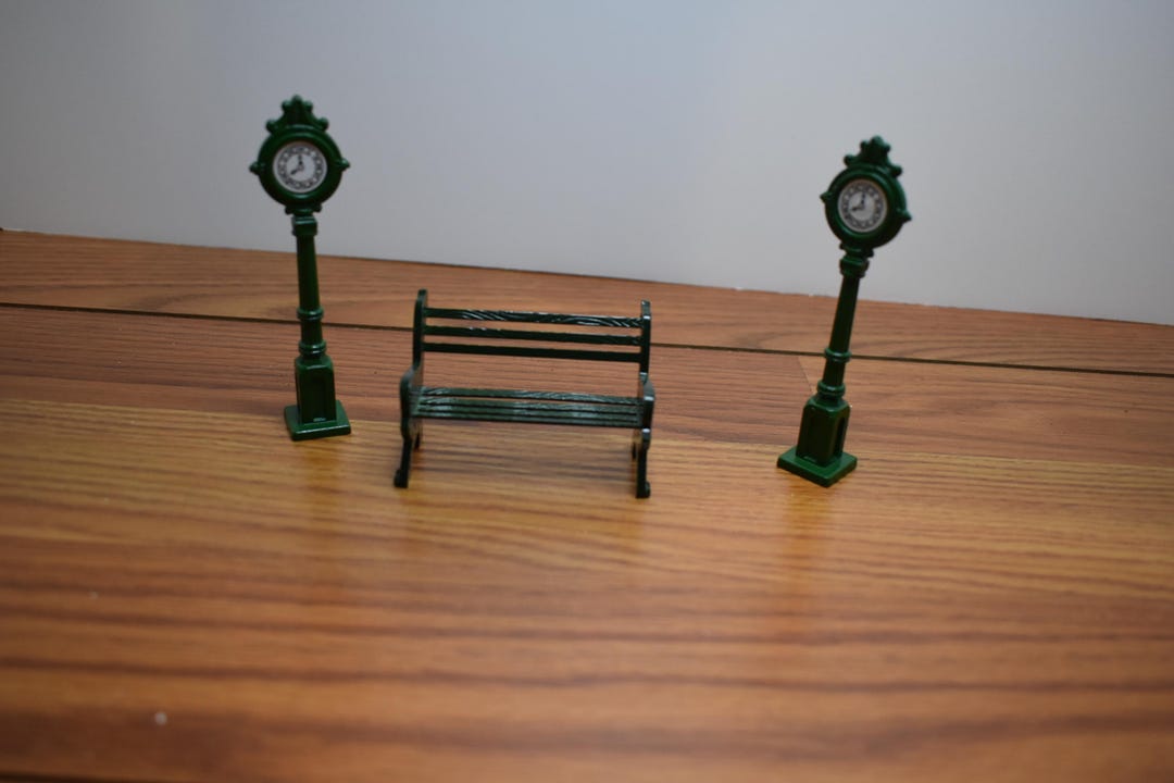 T 559 Vintage Solid Metal 1980 2 Town Clocks, 1 Park Bench All Metal ...