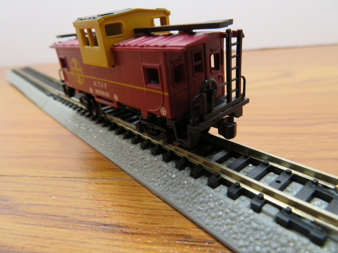 H 602 N Gauge Bachmann Caboose ATSF 999628 Brand New - Etsy