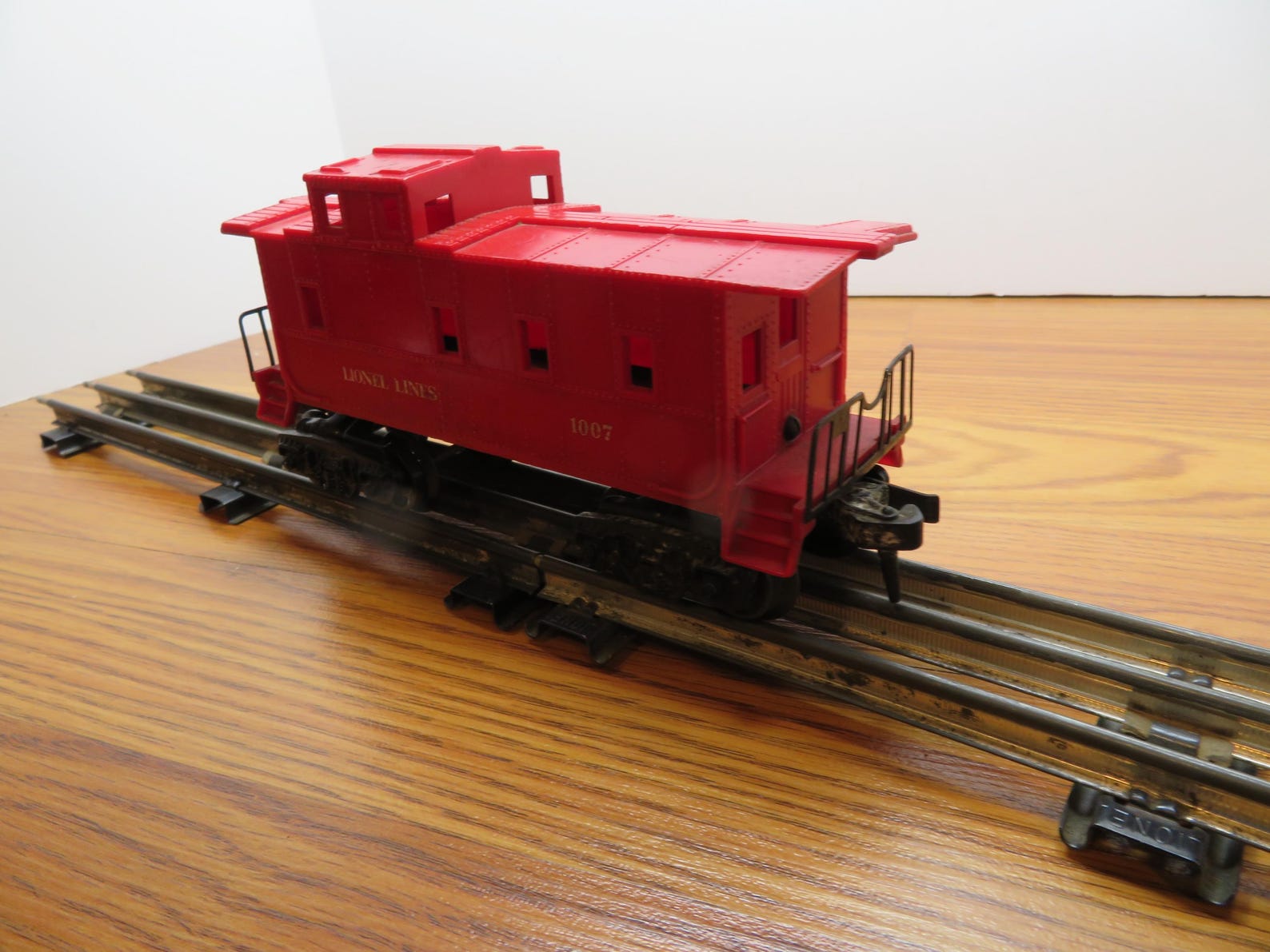 T 456 O Gauge Lionel Vintage 1955 Lionel Lines #1007 Caboose Post War ...