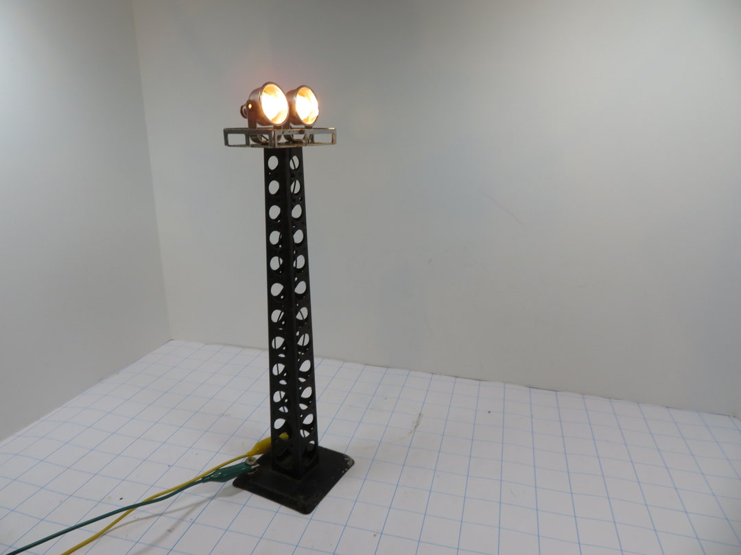MH 694 O Gauge Marx Railyard Light Tower Post War 11 1/2 Tall - Etsy