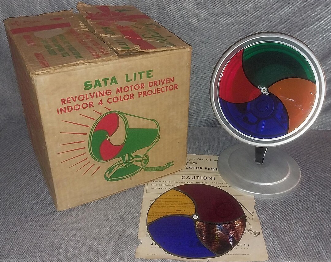 Evergleam Sata-lite 2 Aluminum Christmas Tree Stained Glass Color Wheel ...