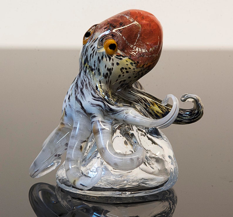 Octopus in Murano Glass. Realistic Realization in Glass Multicoloured ...