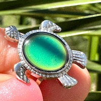 14k Solid Gold Emerald Tortoise Ring – Oval Green Gemstone Ring for ...