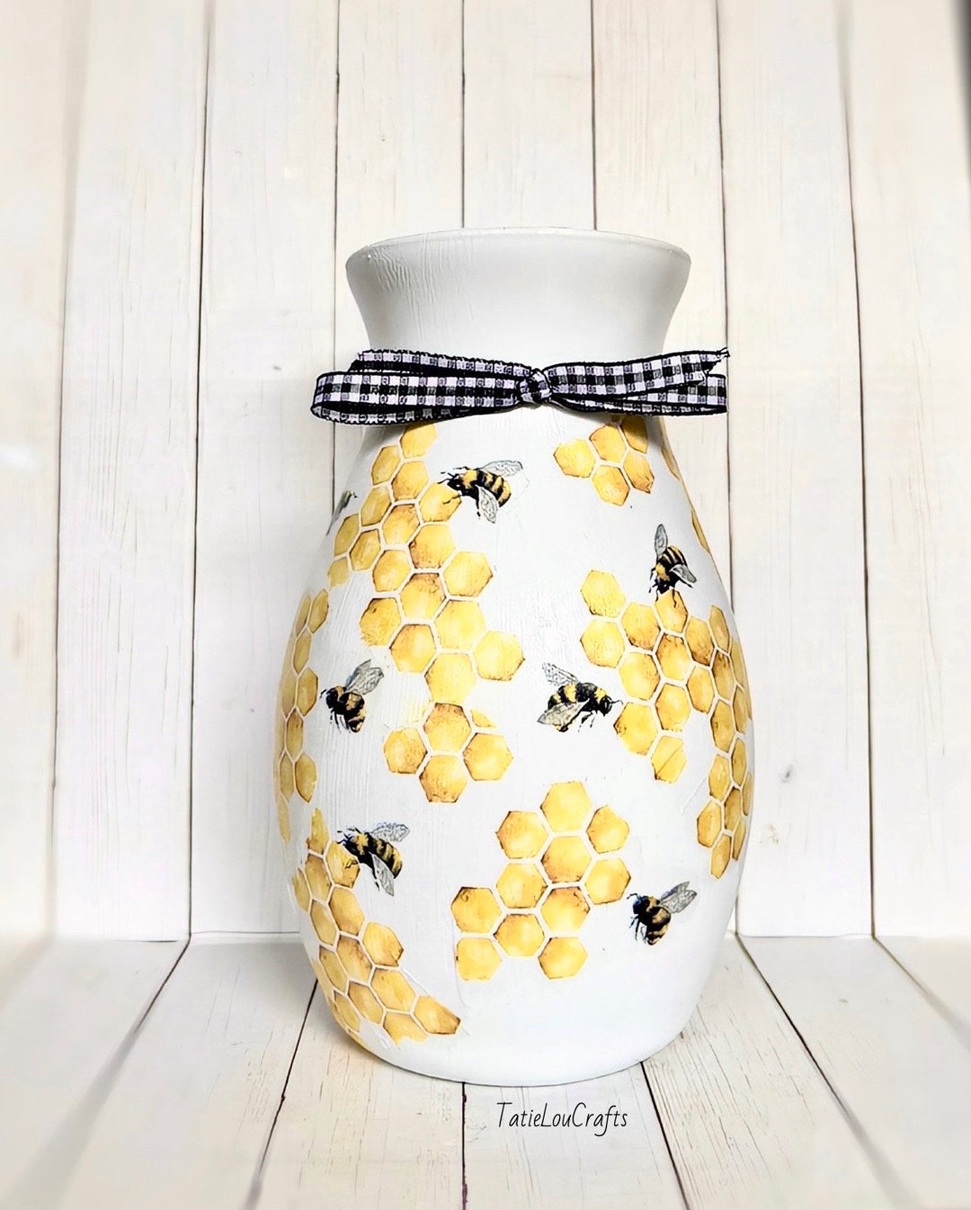 Honey Bee Glass Vase, Honey Bee Decor, Rustic Farmhouse Vase, Vase Decor, Honeycomb Vase, Bee ...