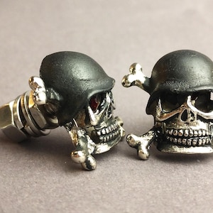 License Plate,custom Bolts,windshield Screw,biker,gift,skull,crossbones ...