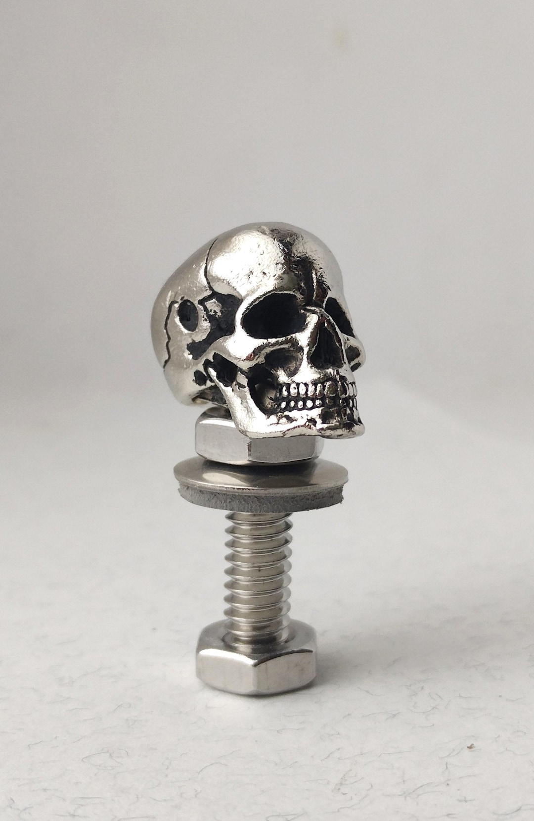 Skull Seat Bolt Custom Screw for Harley Davidson Sportster Softail ...