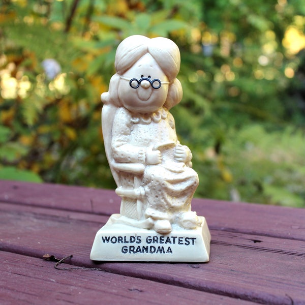 Grandma Statue - Etsy