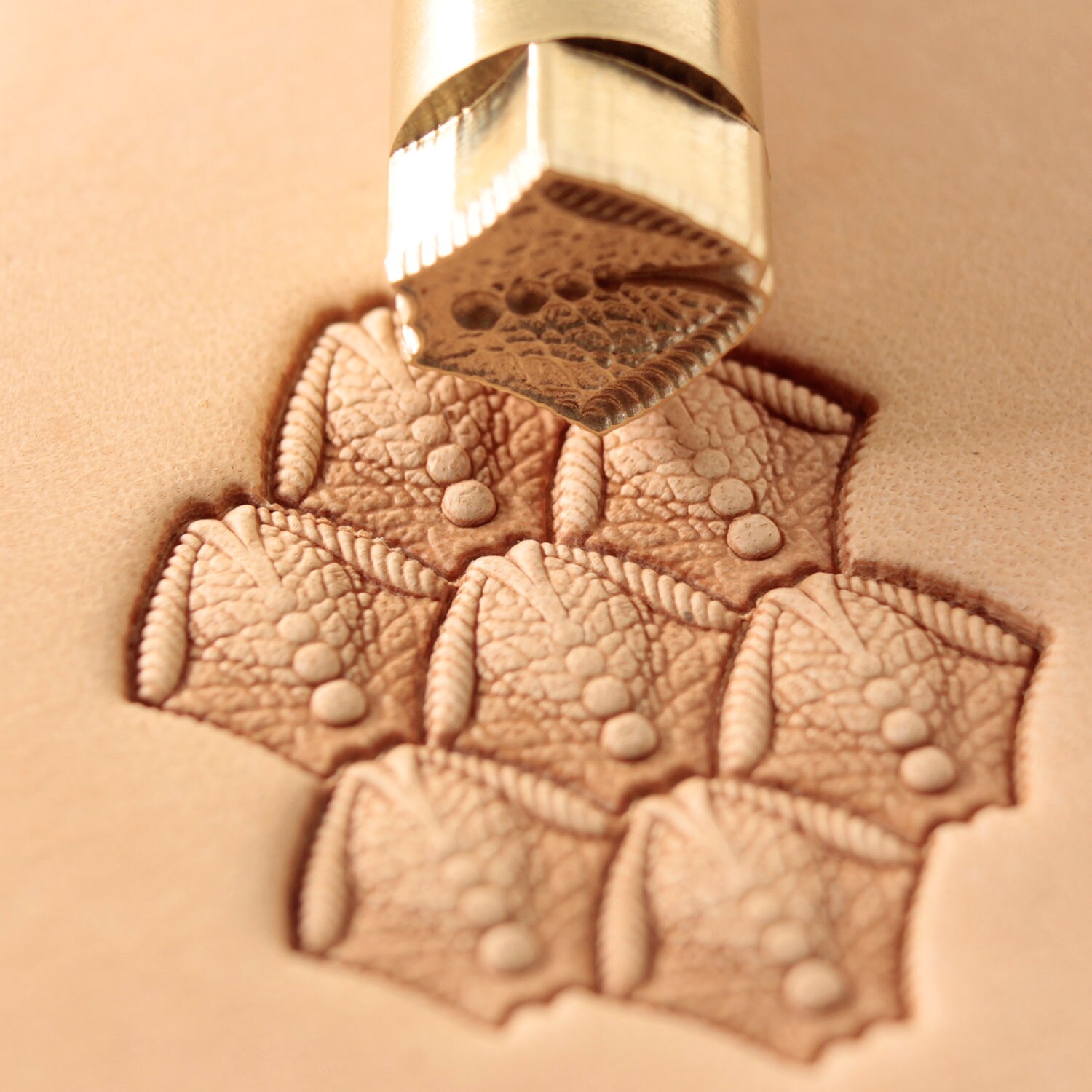 Tools for Leather Crafts. Stamp 476 Dragon Scale - Etsy