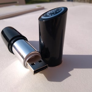 Lip Stick Flash Drive Retractable USB Drive 32 GB - Etsy