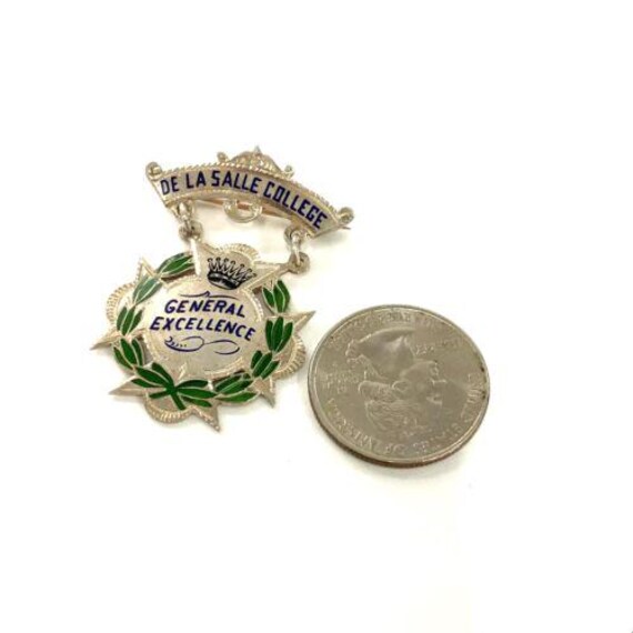 Antique De La Salle College Gen Excellence 2nd Year C… - Gem