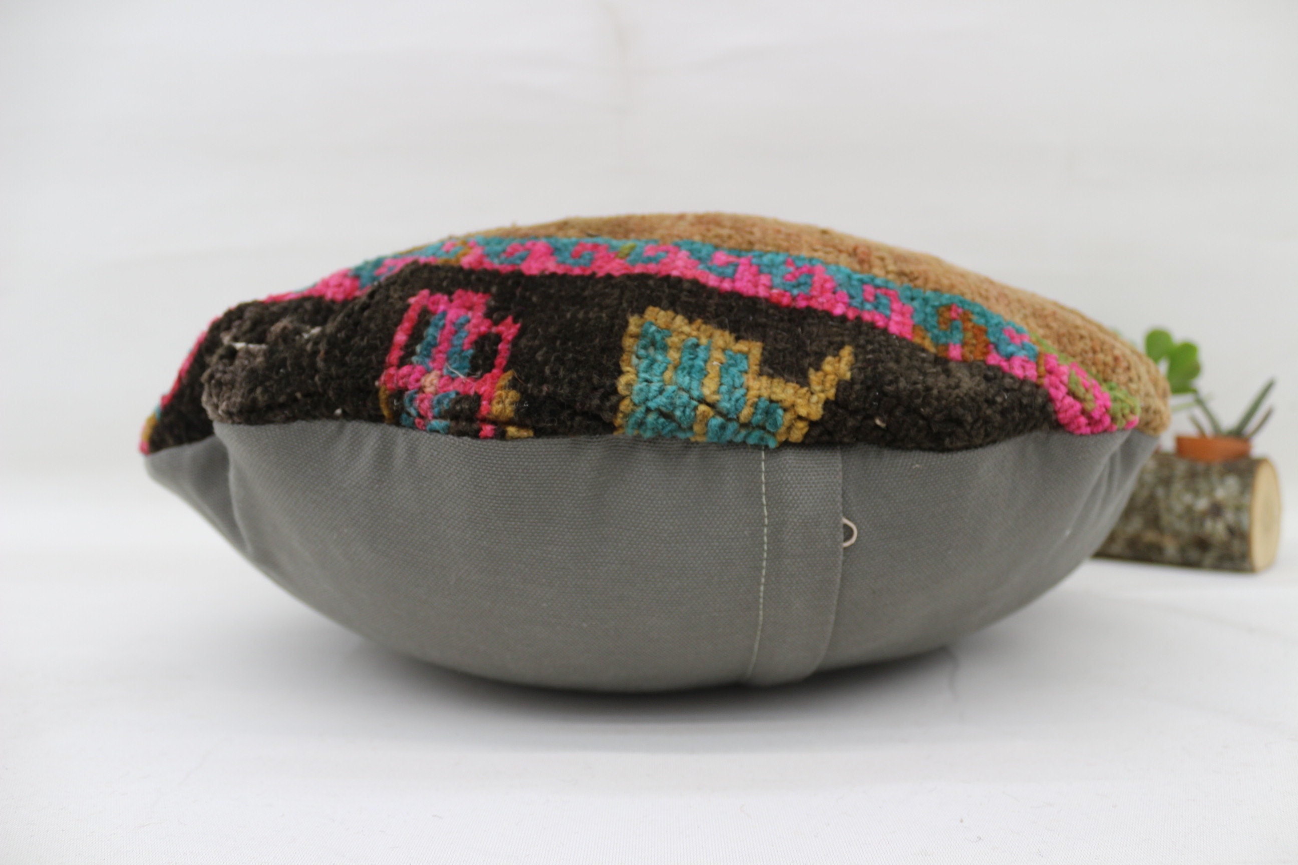 20x20 Rug Pillow Organic Pillow Circle Pillow Pillow - Etsy