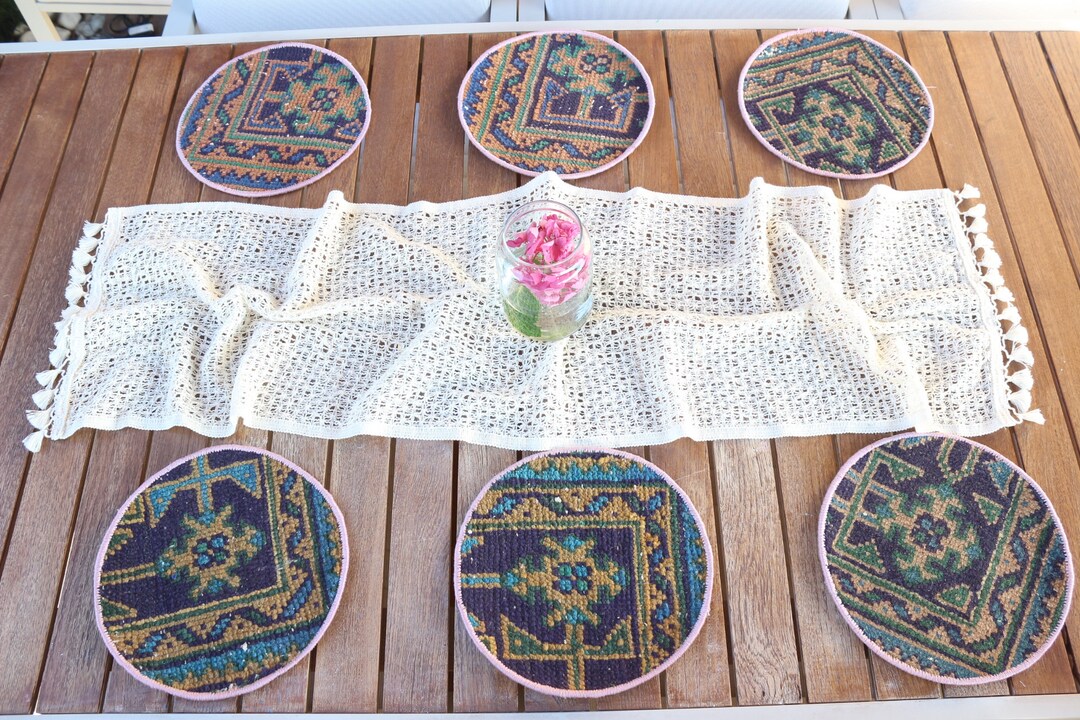 Dining Accessory, Table, Set of Six, Brown Underplate, Rug Supla ...