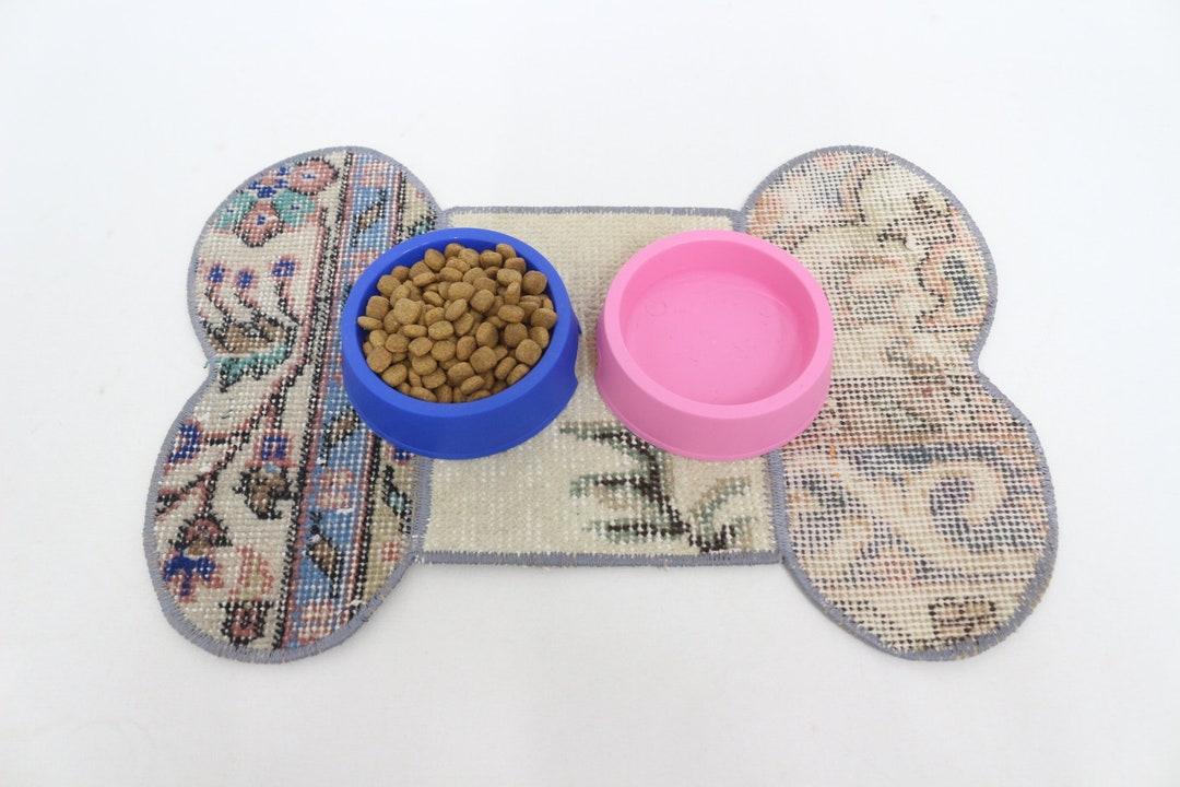 Handcrafted Kilim Dog Mat, Bone Shape, Tribal Pet Pad - Etsy