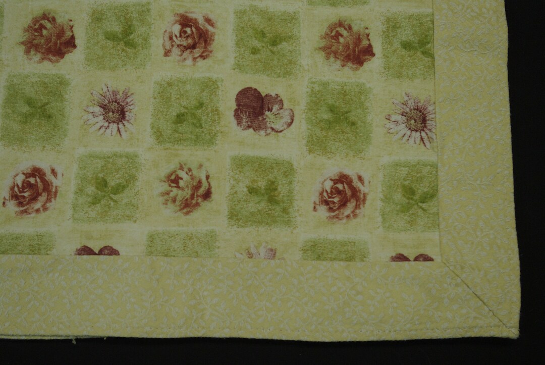 Yellow Floral Waverly Table Cloth, Block Print Design, Roses & Daisies ...