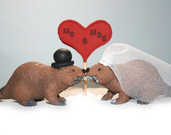 Beaver Cake Topper - Etsy UK