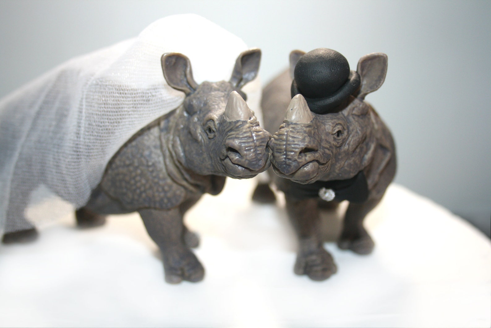 Wedding Cake Toppers; Rhino Cake Toppers - Rhinos - Bride and Groom ...