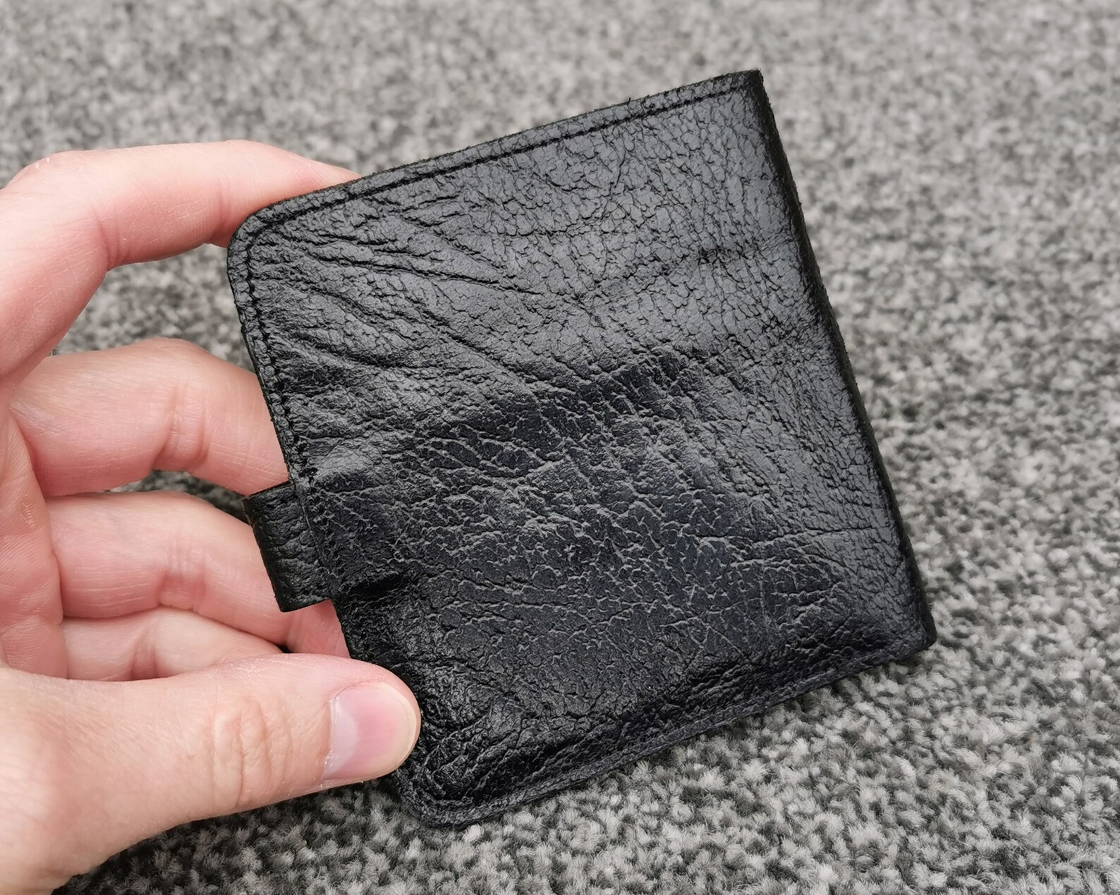 Vintage Grained Leather Hip Wallet, Tab Fastening, Notes & Credit Card ...