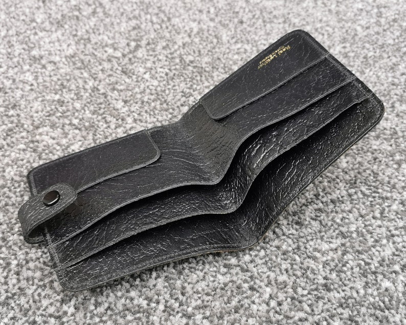 Vintage Grained Leather Hip Wallet, Tab Fastening, Notes & Credit Card ...