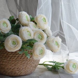 Luxe Faux Ranunculus, Silk Ranunculus, Artificial Flowers Arrangement ...