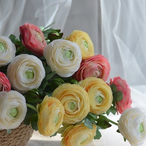 Luxe Faux Ranunculus, Silk Ranunculus, Artificial Flowers Arrangement ...