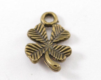 Antique Shamrock Bracelet - Etsy