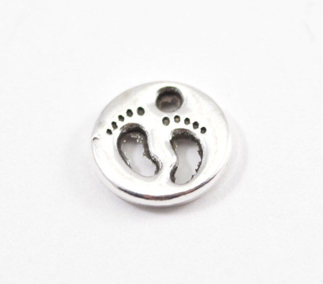 Silver Baby Feet Charm 10pcs - 10mm Diameter - Jewelry Supplies ...