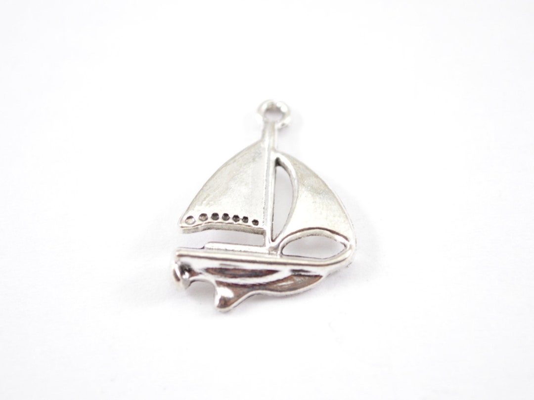 10 Sailboat Charms Silver Tone B48 - Etsy