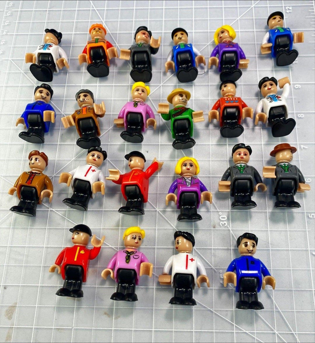 Minifigure Lot of 22 Full With Movable Head-legs-arms *** No Logo - Etsy