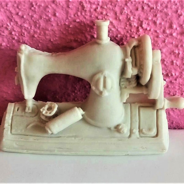 Old Sewing Machine - Etsy
