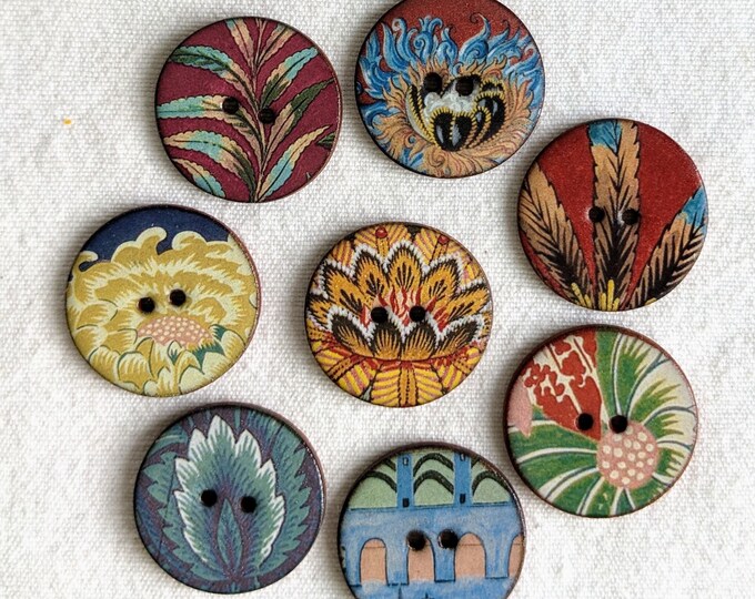 8 Assorted Large Round, 27mm, Approx One Inch, Washable Ceramic Buttons ...