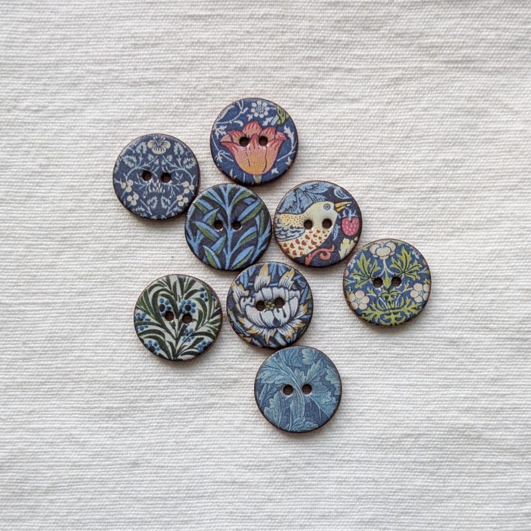 Set of 8 William Morris Design Small 18mm (3/4 Inch) Handmade ...