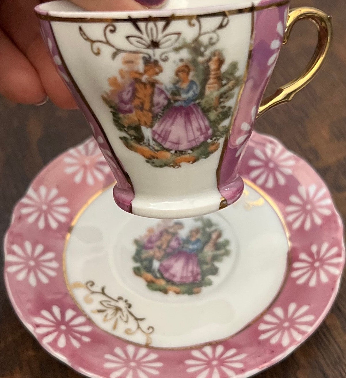 1900's Victorian Teacup Set and Saucers, Made in Japan. Great Condition ...