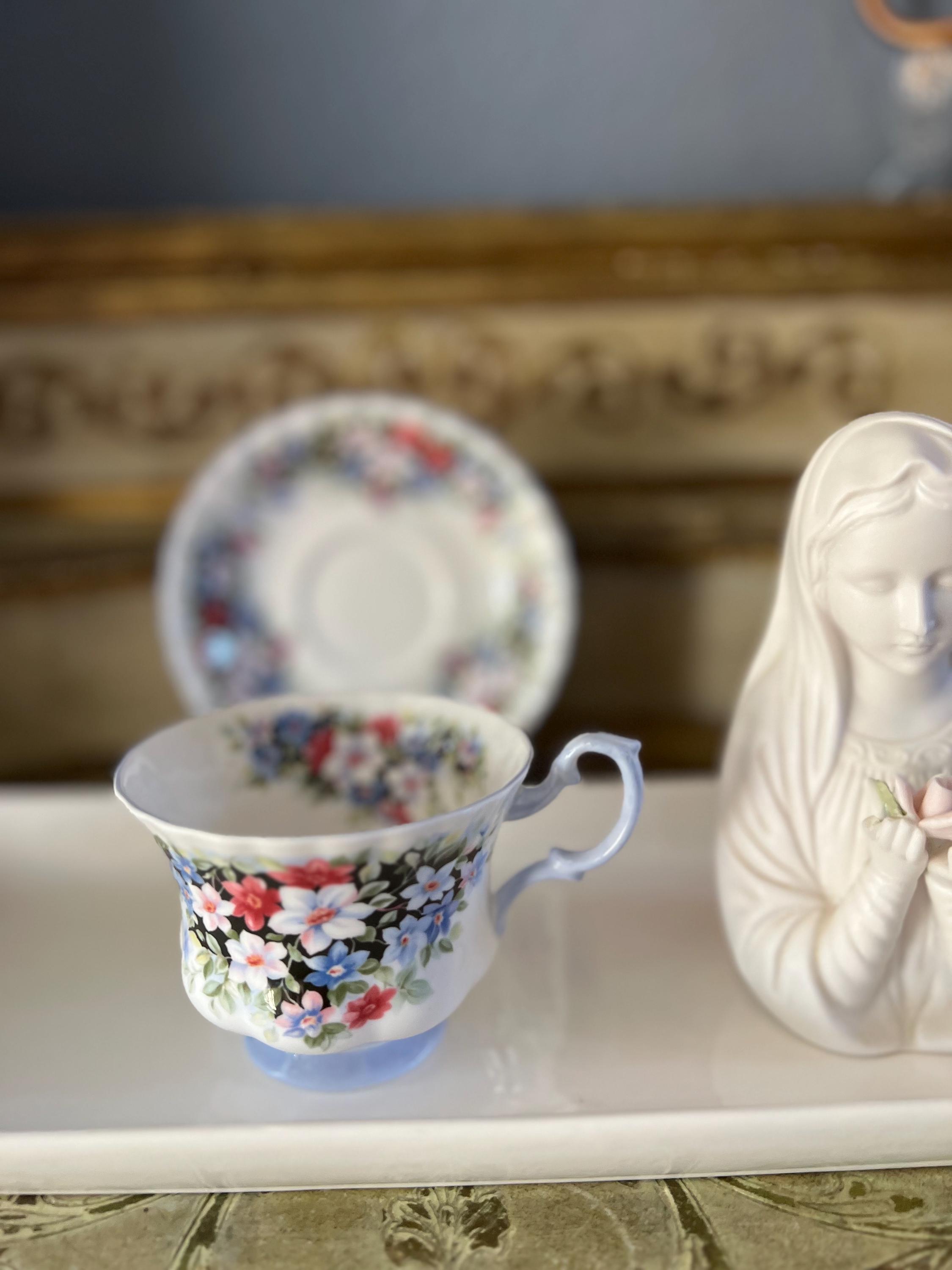 Vintage Royal Albert Bone China Teacup and Saucer, Fragrant Series ...