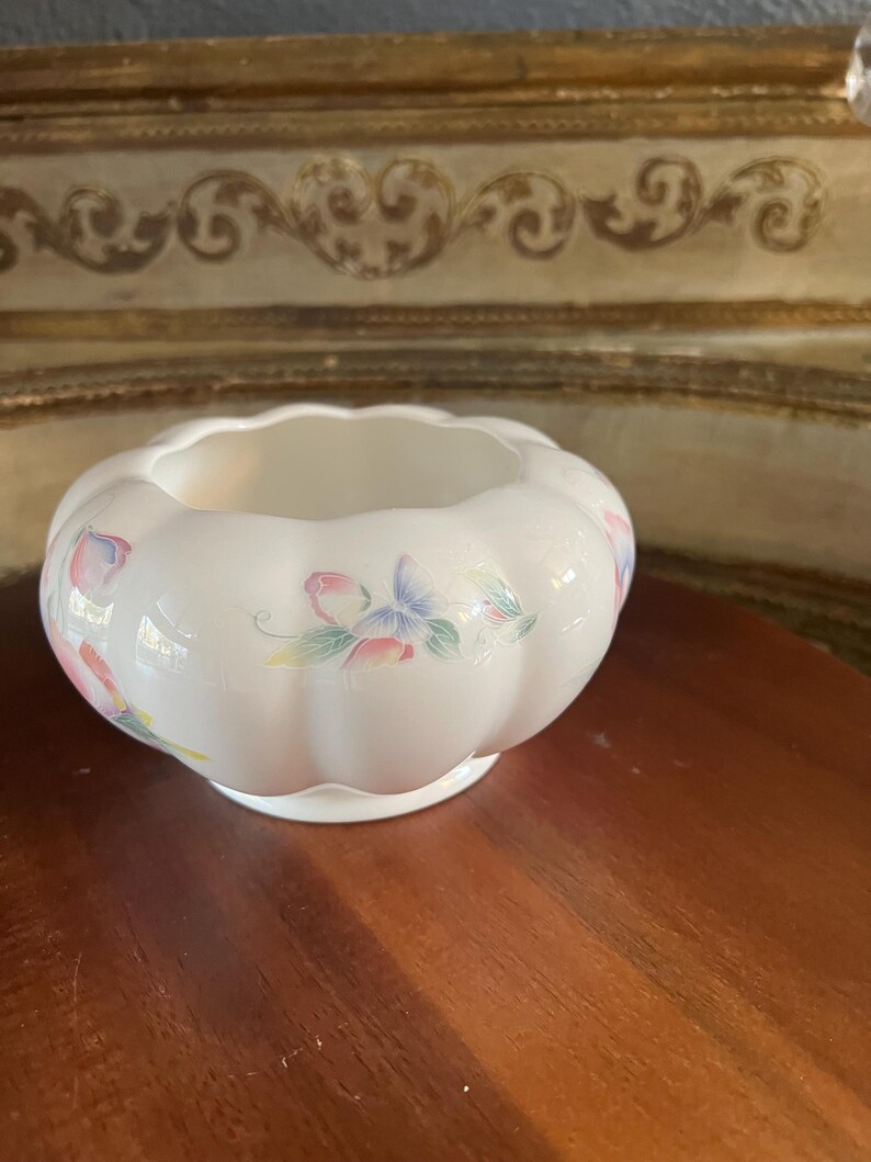 Vintage Aynsley Little Sweetheart Bone China Bowl, Floral Vase, England ...