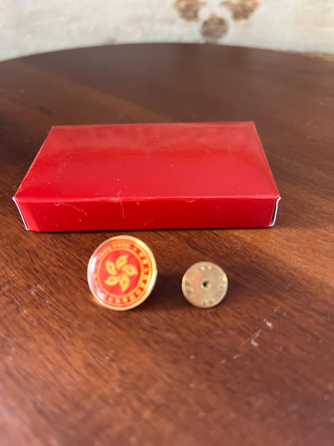 Vintage Hong Kong Flag Lapel, Pin, Brooch. Enamel Pin .75" Diameter ...