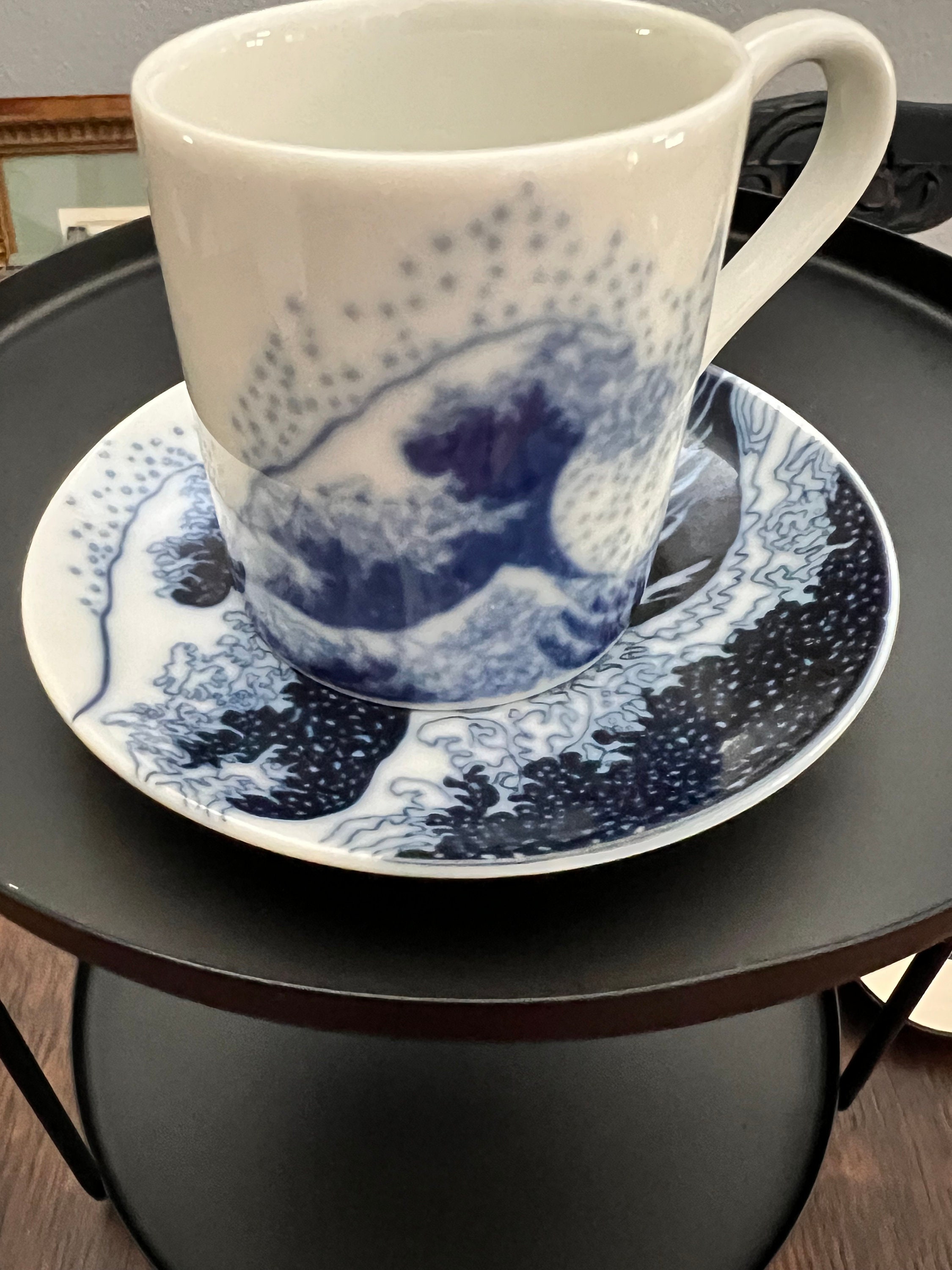Expresó Coffee Cup and Saucer. Hokusai. Sigma. Vintage, Hand Painted ...