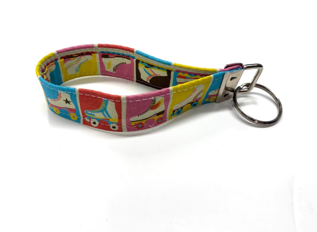 Roller Skate Key Chain - Etsy