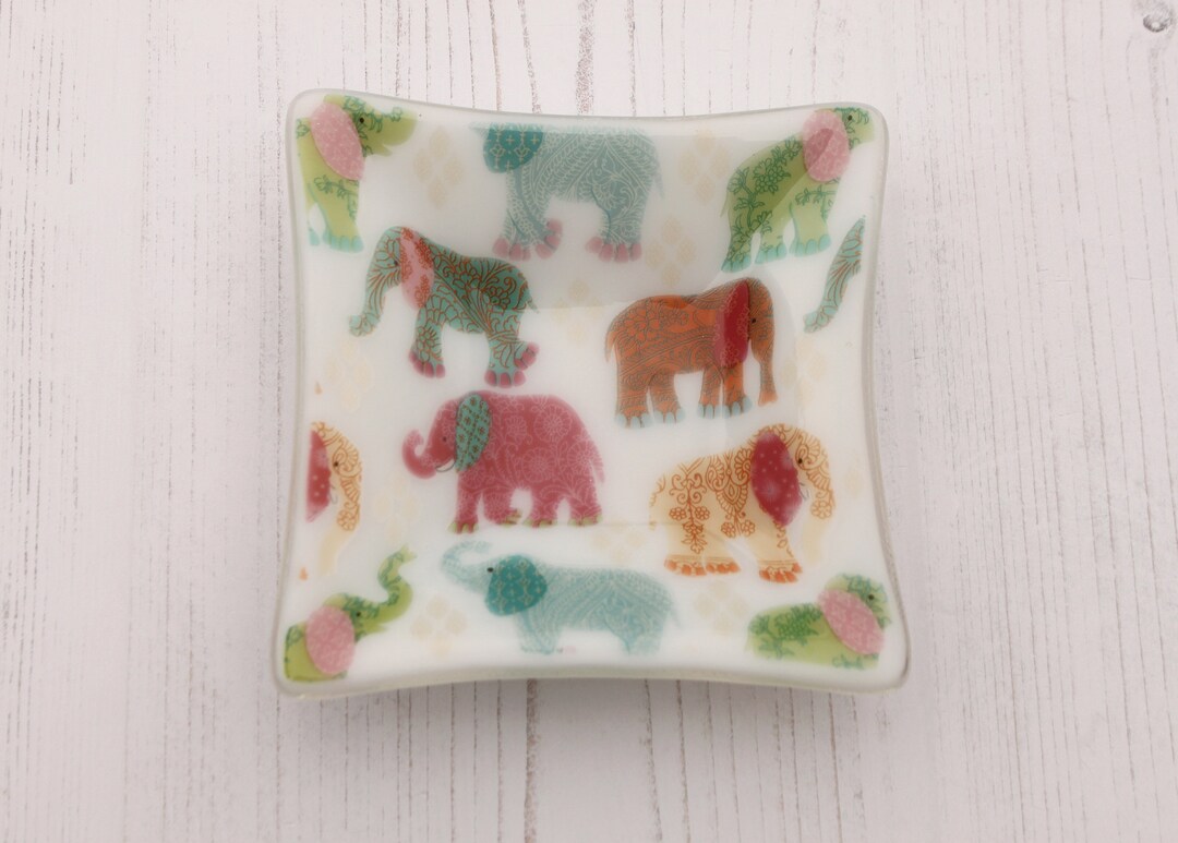 Multicoloured Elephant Deep Dish ~ Trinket Table Sweet Fused Glass Art ...