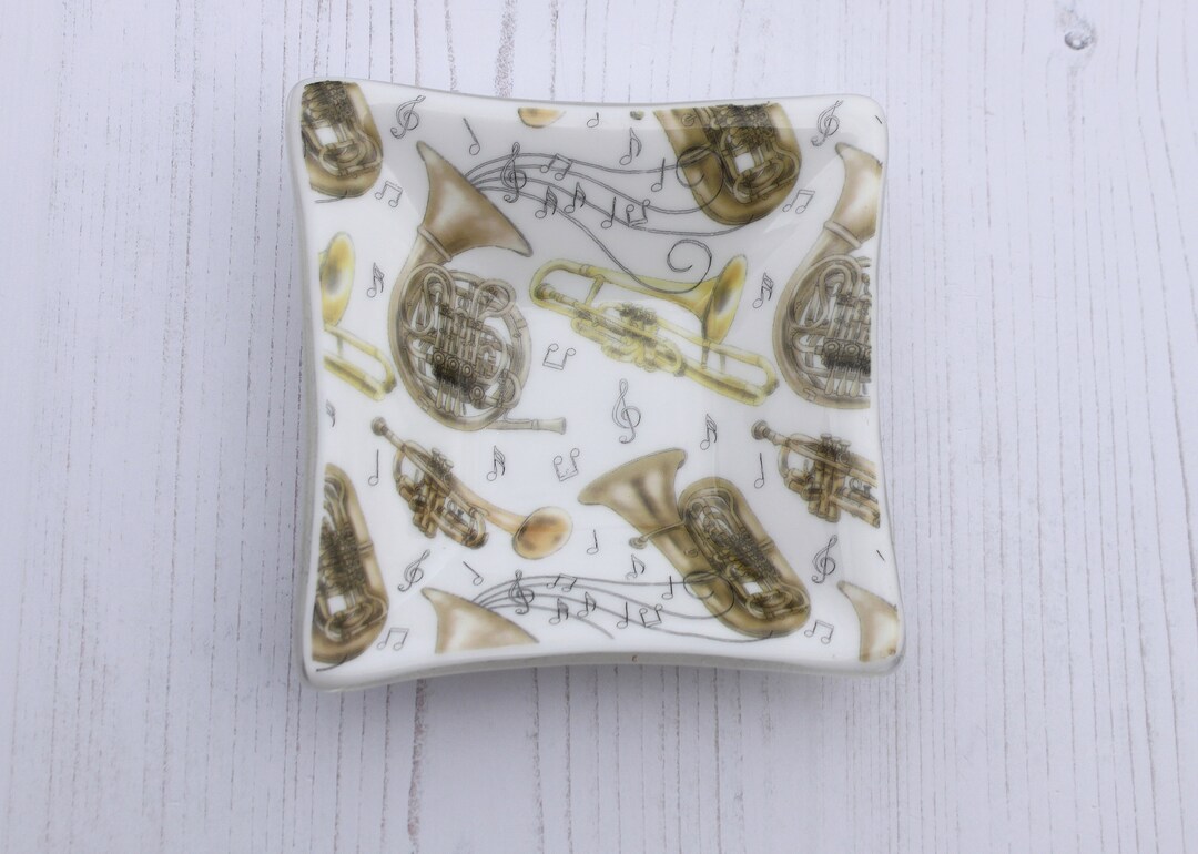Music/instrument Decorative Dish Musical Ornamental Trumpet Brass ...