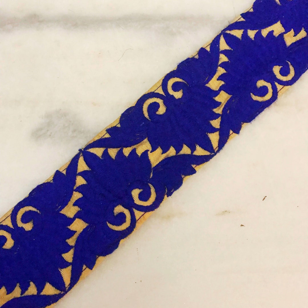 Blue Trim, Embroidered Border. Saree Border Laces Beige Decorative ...