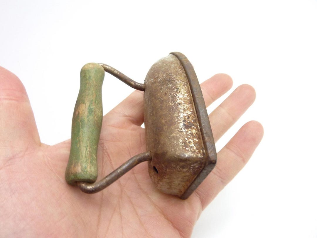 Vintage Miniature Small Sad Iron Cast Iron Traveling Salesman Sample ...